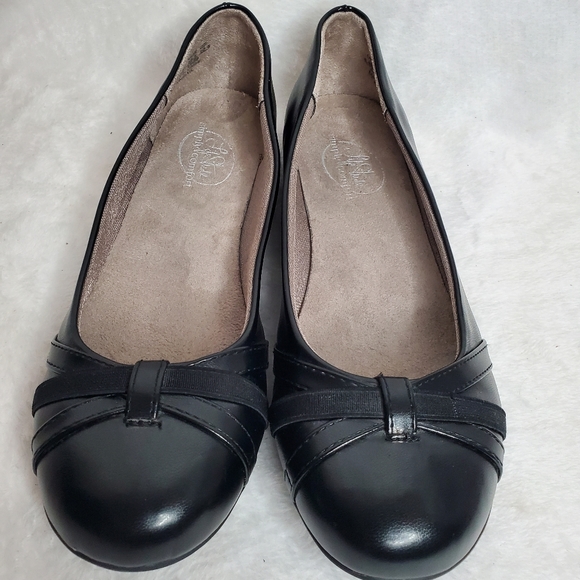 Life Stride | Shoes | Lifestride Simply Comfort Black Flats Shoes ...